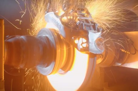 News : Bugatti’s 3D-printed titanium brake caliper - Adrenaline Culture ...