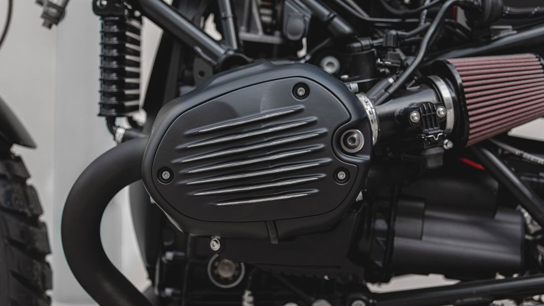 Custom: Hookie Co brings a custom bike kit. - Adrenaline Culture of ...