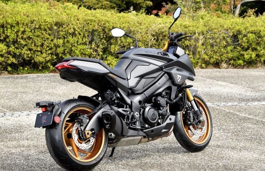 Suzuki Katana gets two new paint schemes - Adrenaline Culture of Speed