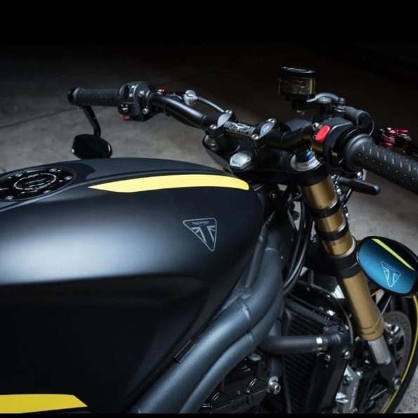 Custom Triumph Speed Triple 1050 in on sale - Adrenaline Culture of Speed