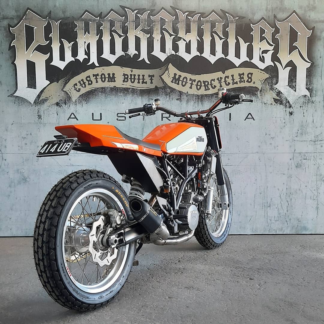 The rad KTM 990 Superduke custom flat tracker - Adrenaline Culture of Speed