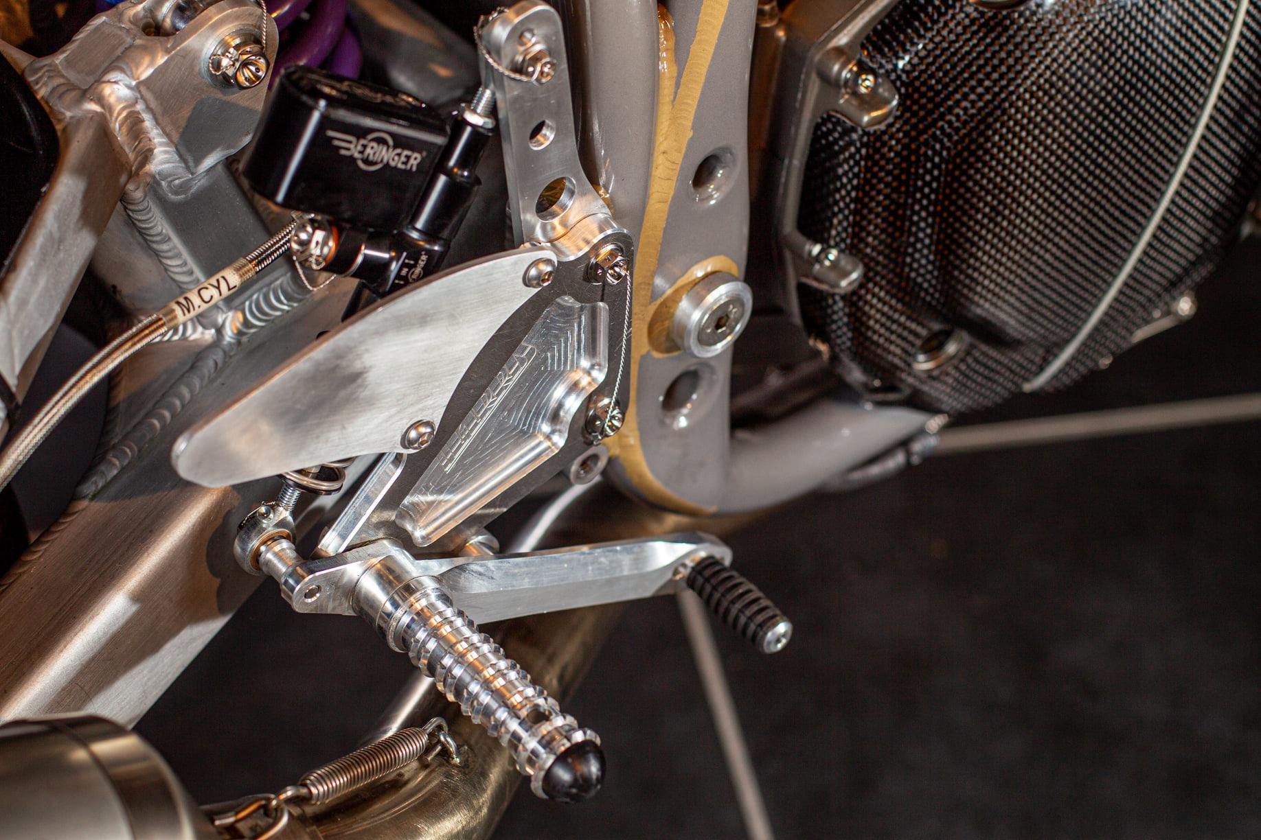 Harris F1 based Suzuki GSX - Adrenaline Culture of Speed