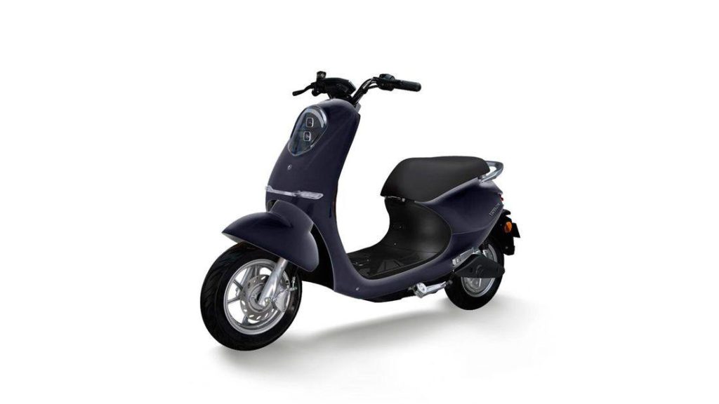 Yadea plans to bring four new electric scooters to their portfolio ...