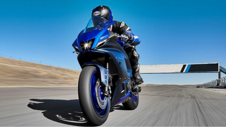 Yamaha unveils the new sensual and compact YZF-R7 - Adrenaline Culture ...