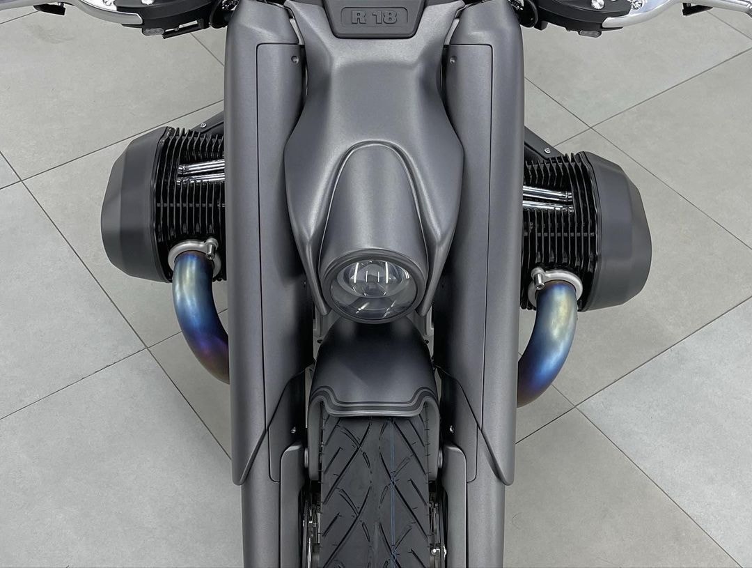 Ziller Garage: Exclusive look at the custom BMW R18 - Adrenaline ...