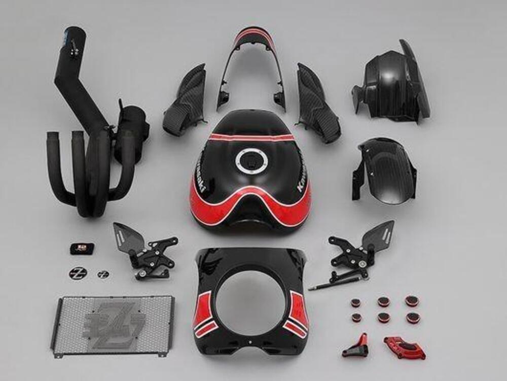 Yoshimura pays tribute to Wes Cooley’s Z1 by unveiling a kit ...