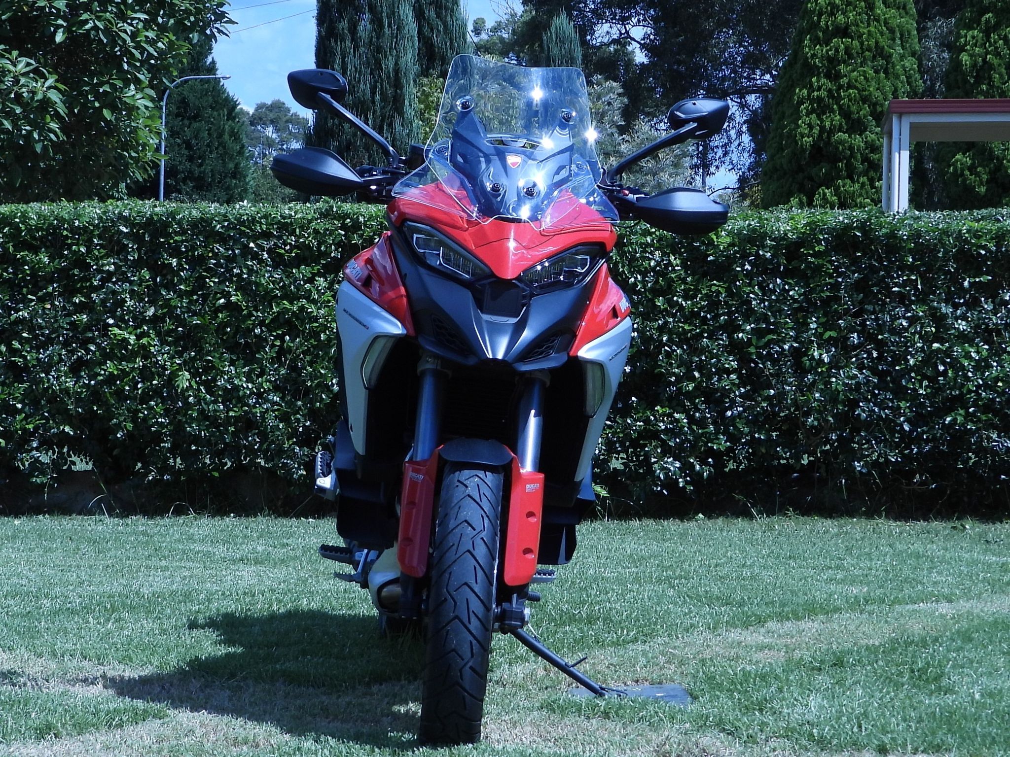 Ducati Multistrada V4: Beyond the Edge
