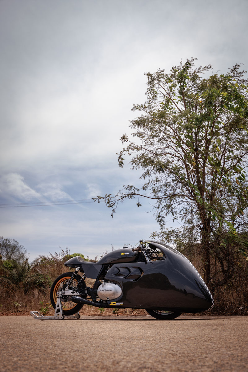 The ultimate custom drag racer ' DUNAALI ' by Greasehouse