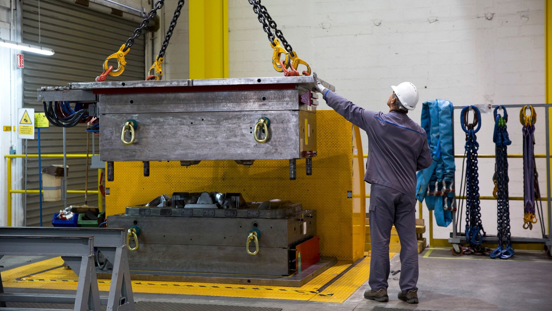 What do you need to know about Yamaha's factory in France?