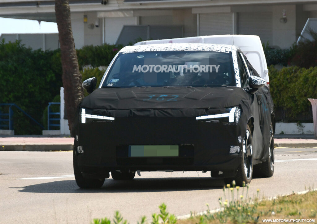 Top 6 things about the new BRABUS 930 Supercar.Top 6 things