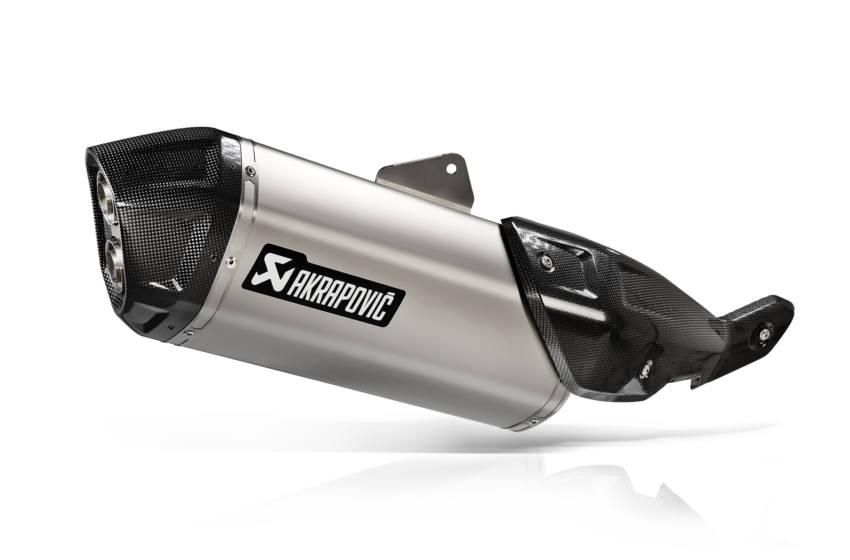 Akrapovič gives Suzuki V-Strom 800DE a roaring new voice