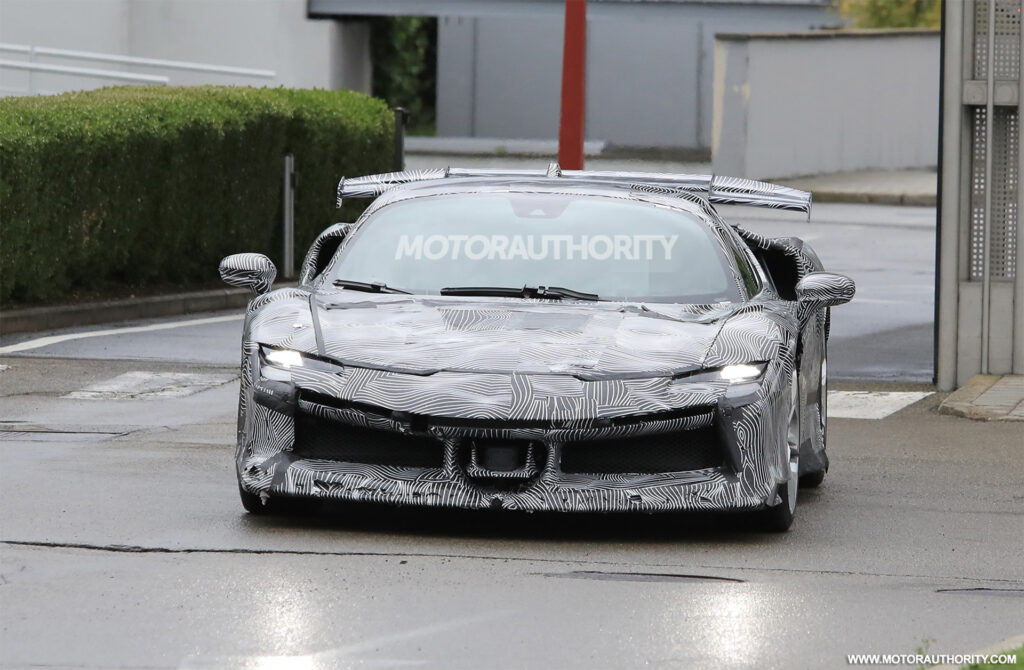 What do we know about the new Ferrari SF90 Le Mans?.What do