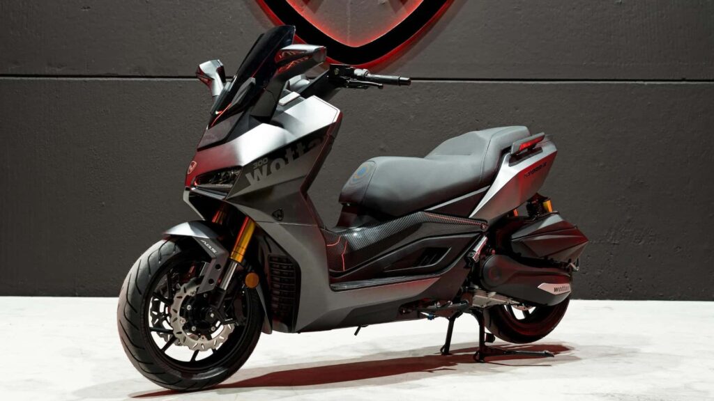 Wottan Storm R 300 makes it debut in Europe.Wottan Storm R 3