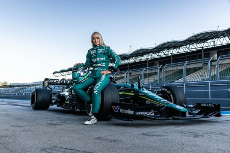 Jessica Hawkins Makes F1 Test Debut, Impresses Aston Martin ...