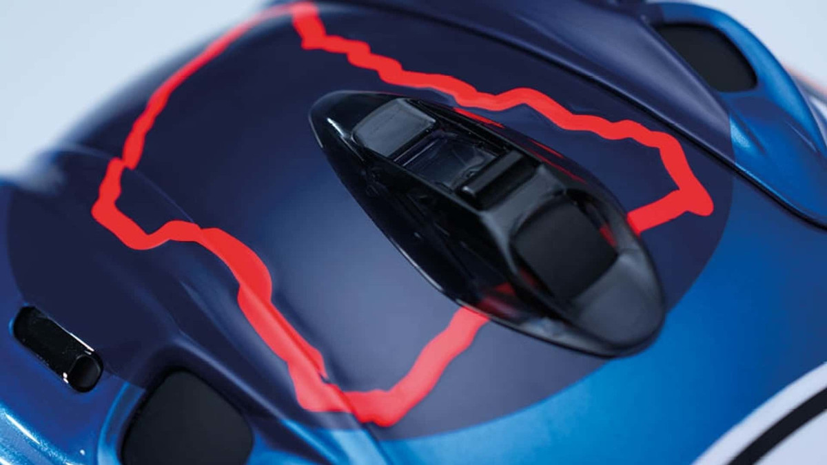 Arai RX-7V EVO and the Isle of Man TT: Blending High-Octane New Thrills ...