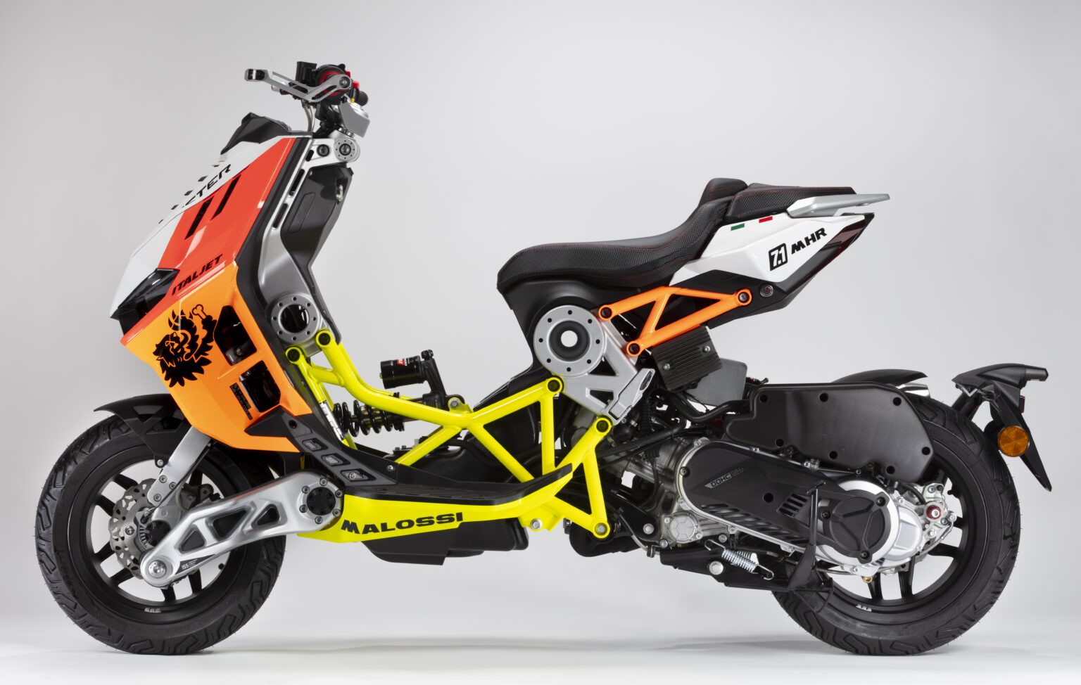 Italjet DRAGSTER New 559 Twin: Italian Engineering Meets High ...