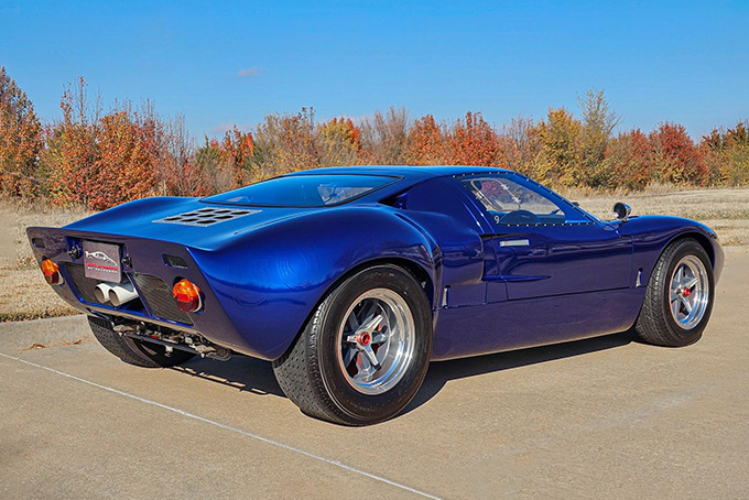 Unveiling the Ford GT40 Replica: A Star of ‘Ford v Ferrari’ Now for ...