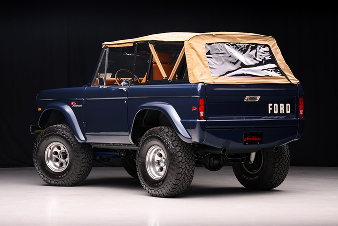 Top Reasons Why Automotive Enthusiasts are Eyeing the 1977 Ford Bronco ...