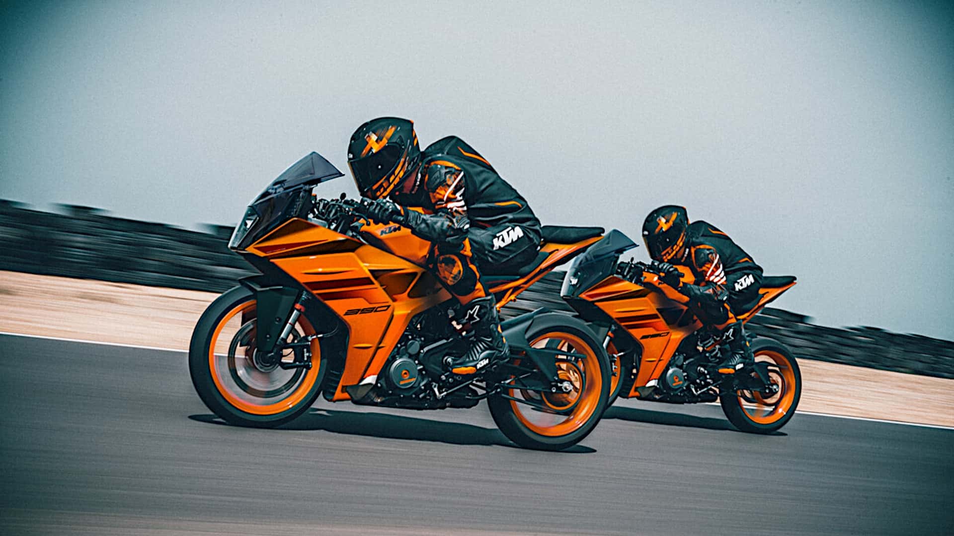 2024 KTM New RC 390: A Comprehensive Review - Adrenaline Culture of Speed