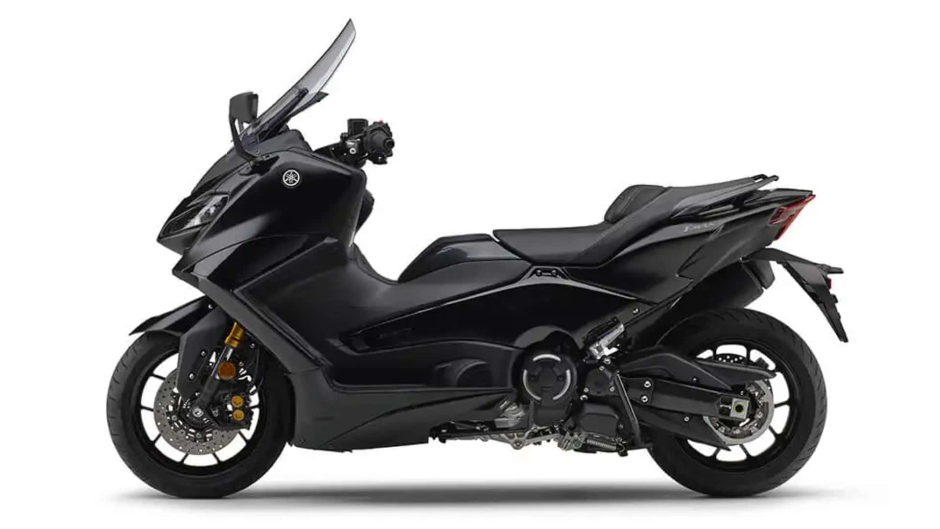 The Yamaha TMAX 560: The Ultimate Scooter Upgrade for 2024 - Adrenaline ...