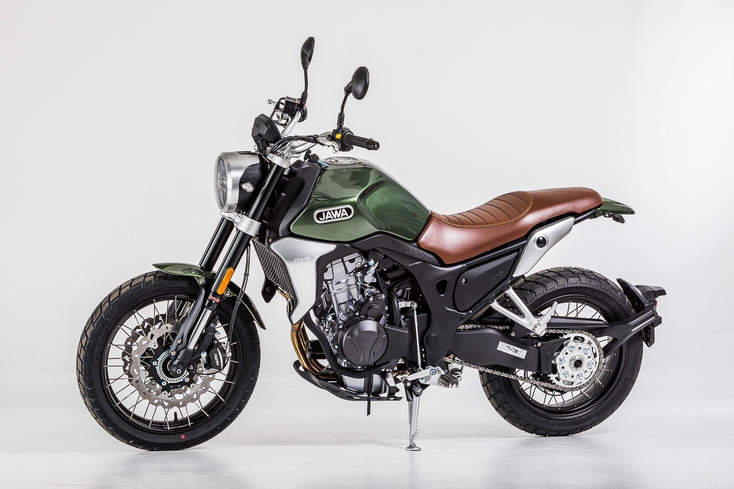 Rediscovering a Classic: The All-New RVM 500 Scrambler by Jawa