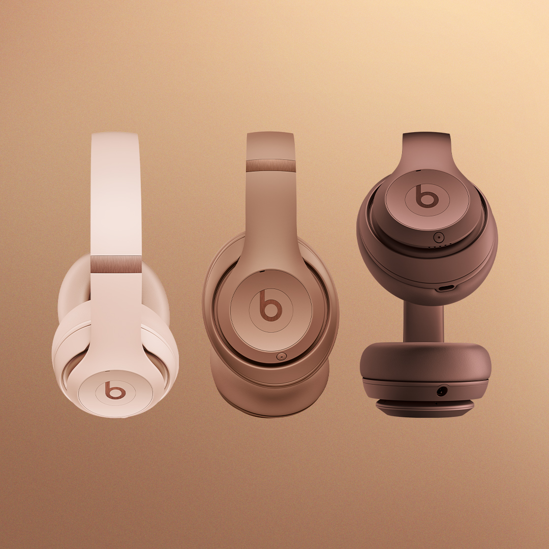 The Hottest Tech Accessory of the Year: Kim Kardashian x New Beats ...