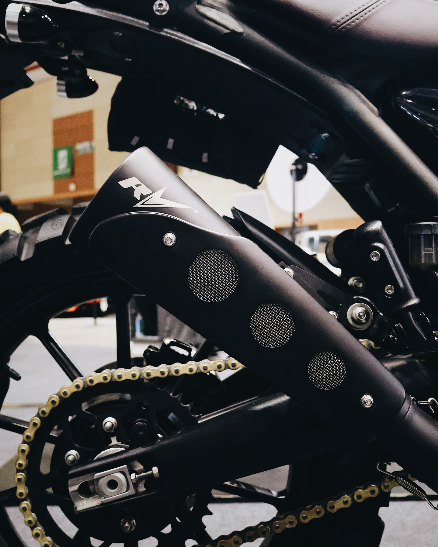 Triumph Malaysia’s First Ever New Scrambler 400X Custom - Adrenaline ...